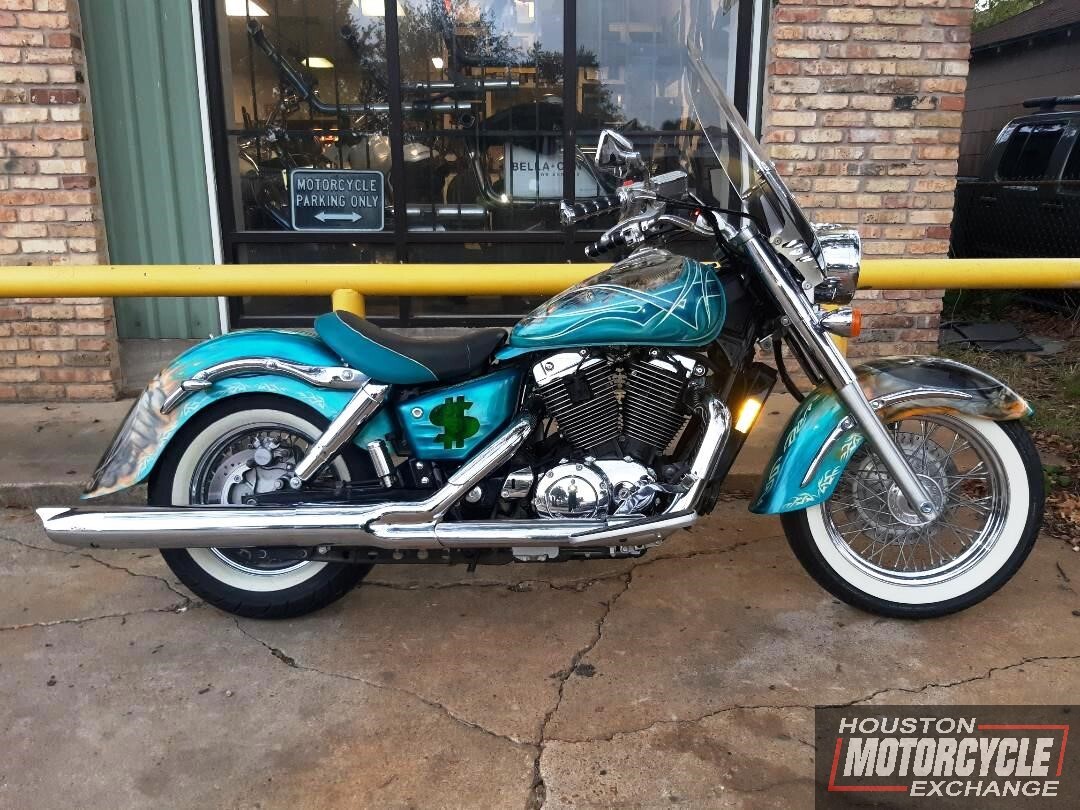 Custom 1986 Honda Shadow 1100