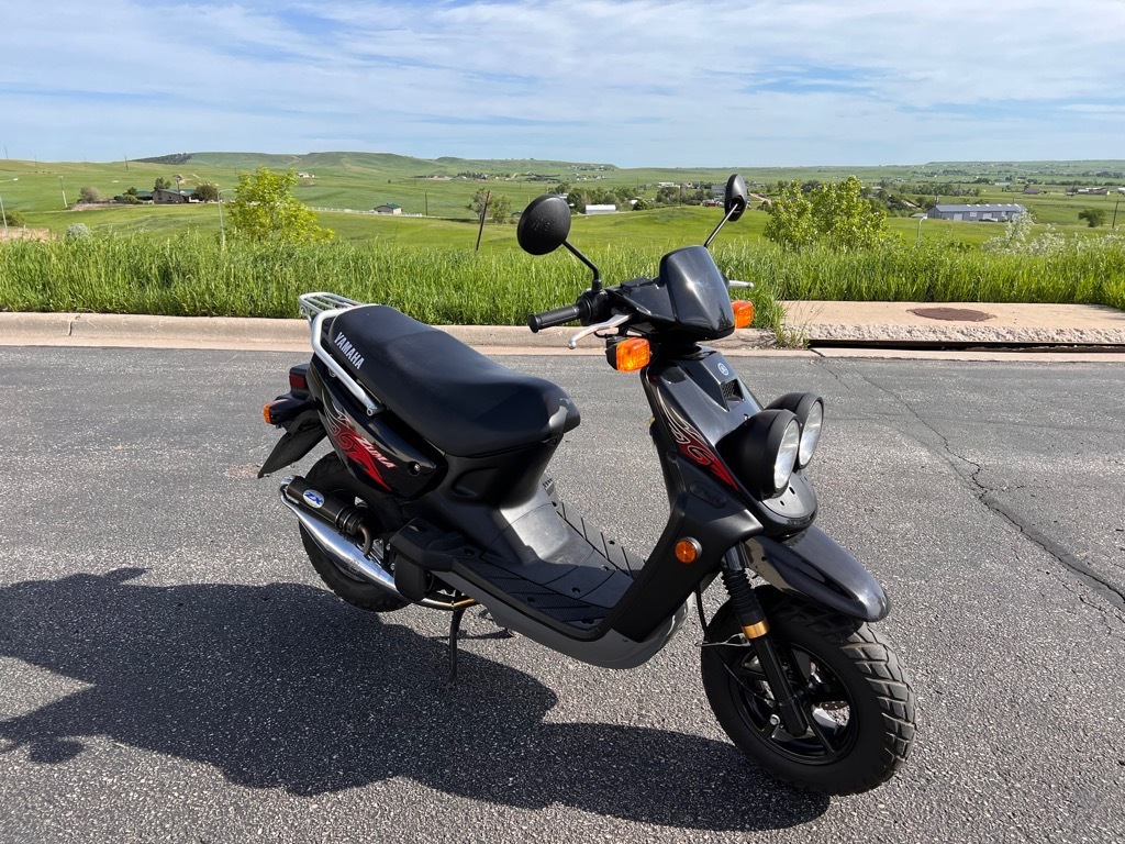 Yamaha 50cc Scooter Zuma