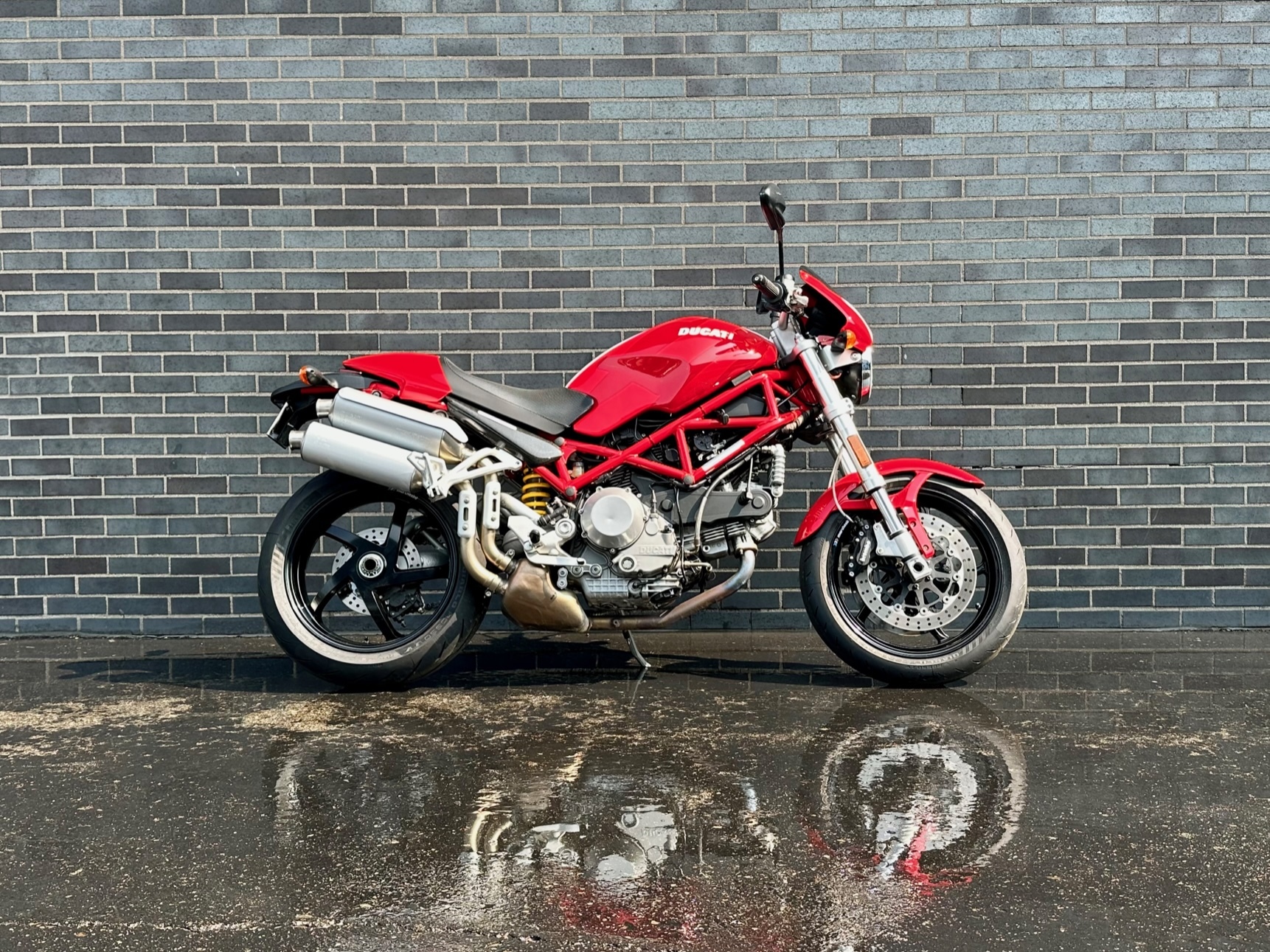 Ducati Monster 2008