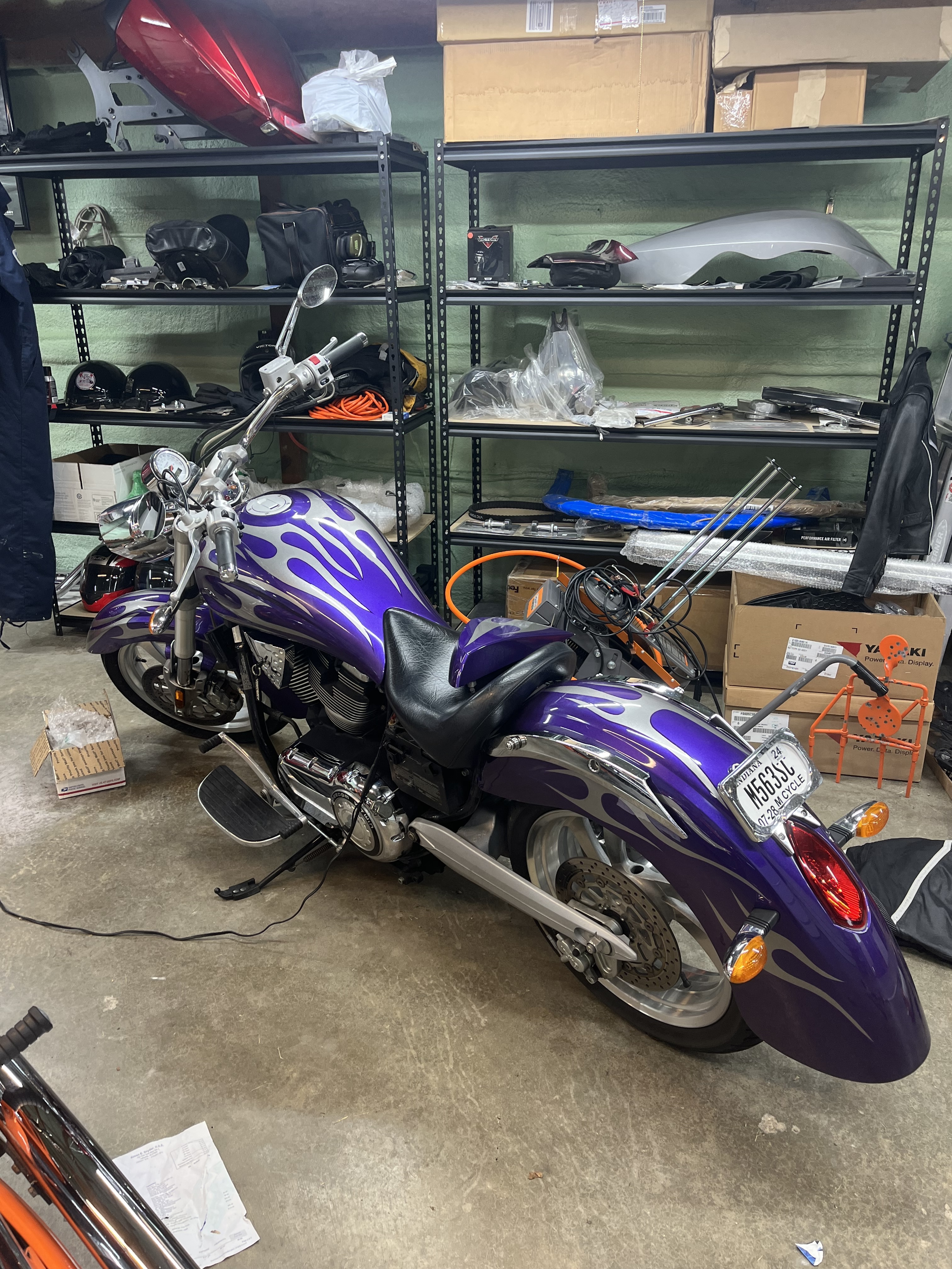 Custom Victory Kingpin Motorcycles