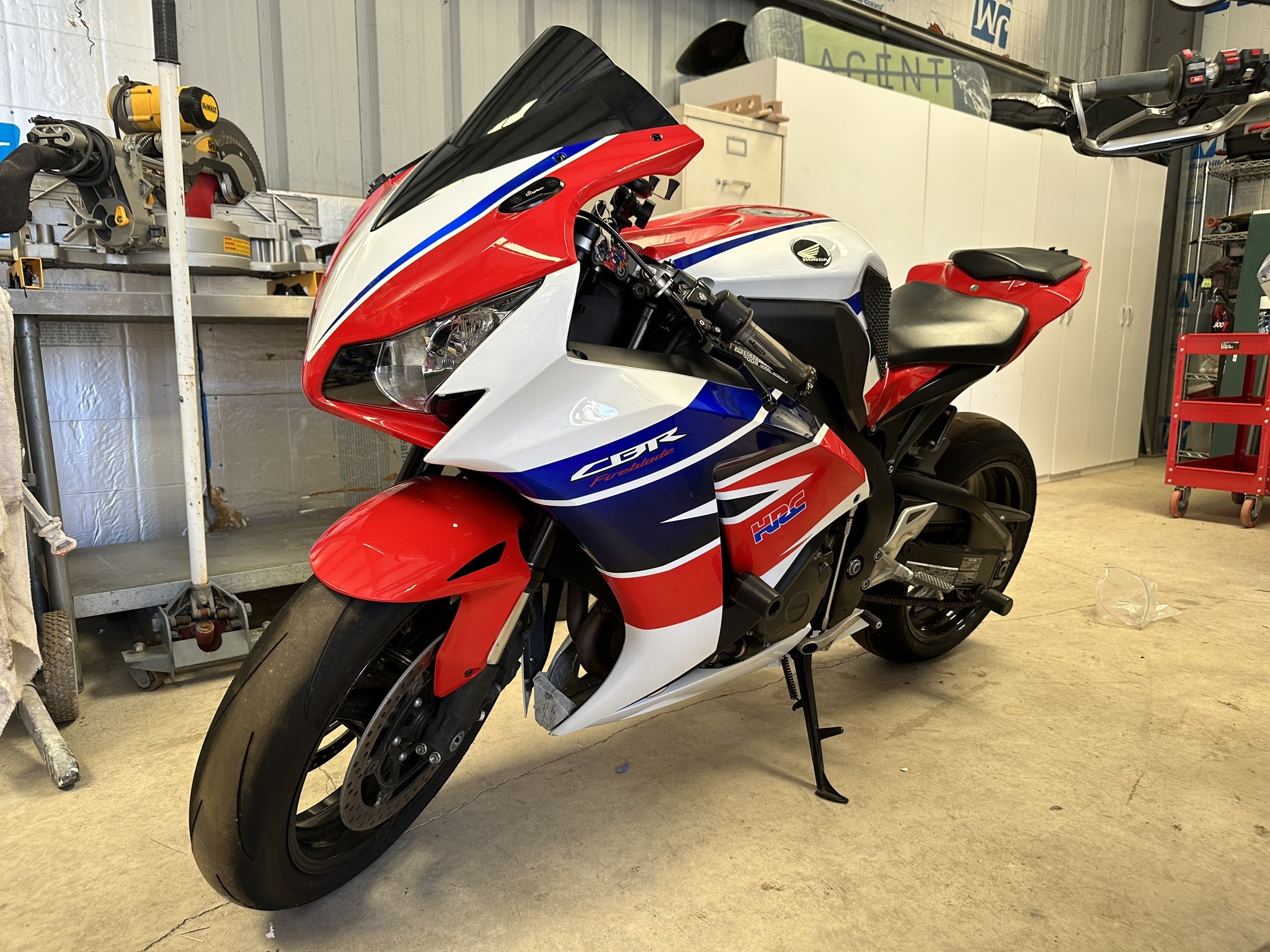 2008 Honda Cbr White