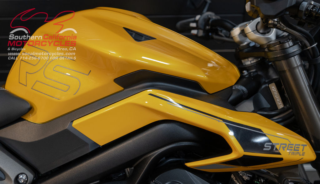 New 2024 Triumph Street Triple 765 Cosmic Yellow Rs in Brea, CA - Cycle ...
